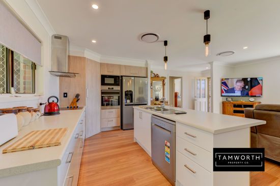 13 Craigends Place, Tamworth NSW 2340 - House For Rent | Domain