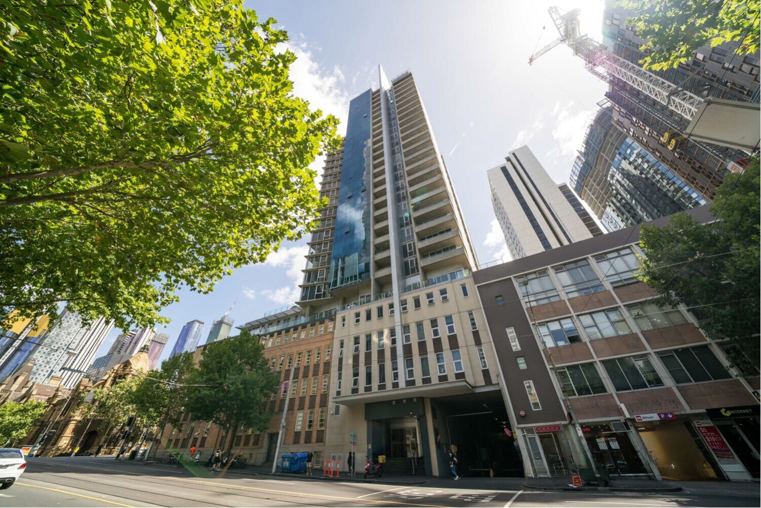 301/68 La Trobe Street, Melbourne VIC 3000 - Apartment For Rent | Domain