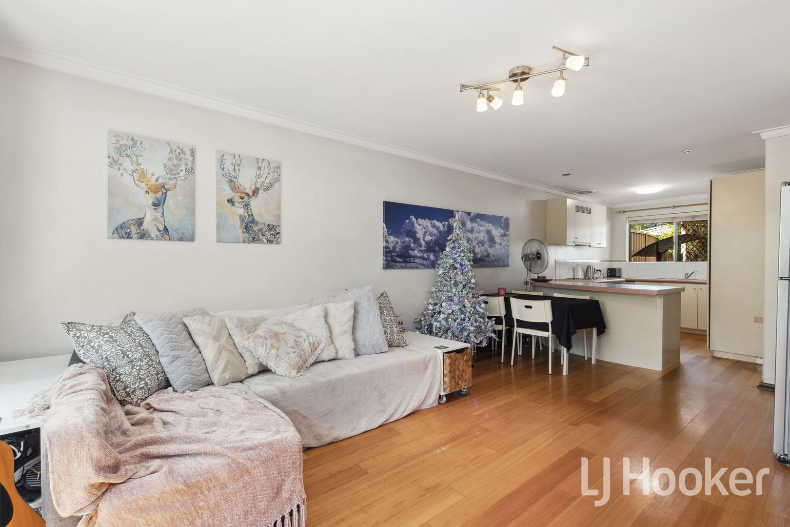 44 Gemini Way, Carlisle WA 6101 | Domain