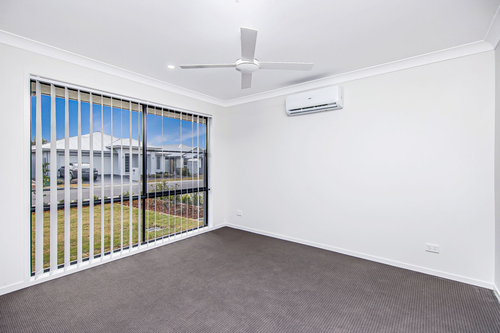 29 Portmarnock Cl, Medowie NSW 2318 - House For Rent | Domain