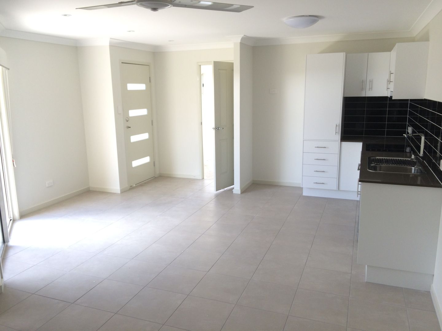 2/109 Reif Street, Flinders View QLD 4305 - Apartment For Rent | Domain