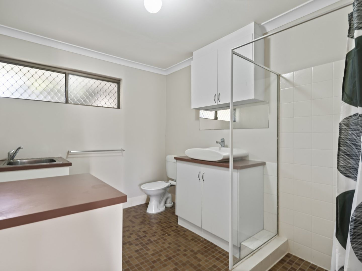 1/129 Hubert Street, East Victoria Park WA 6101 - Villa For Rent | Domain