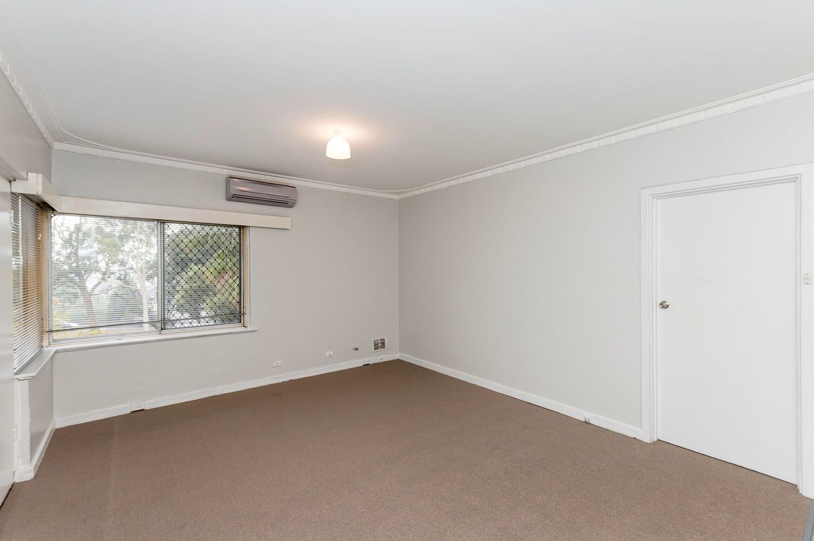 375 Karrinyup Road, Karrinyup WA 6018 - House For Rent | Domain