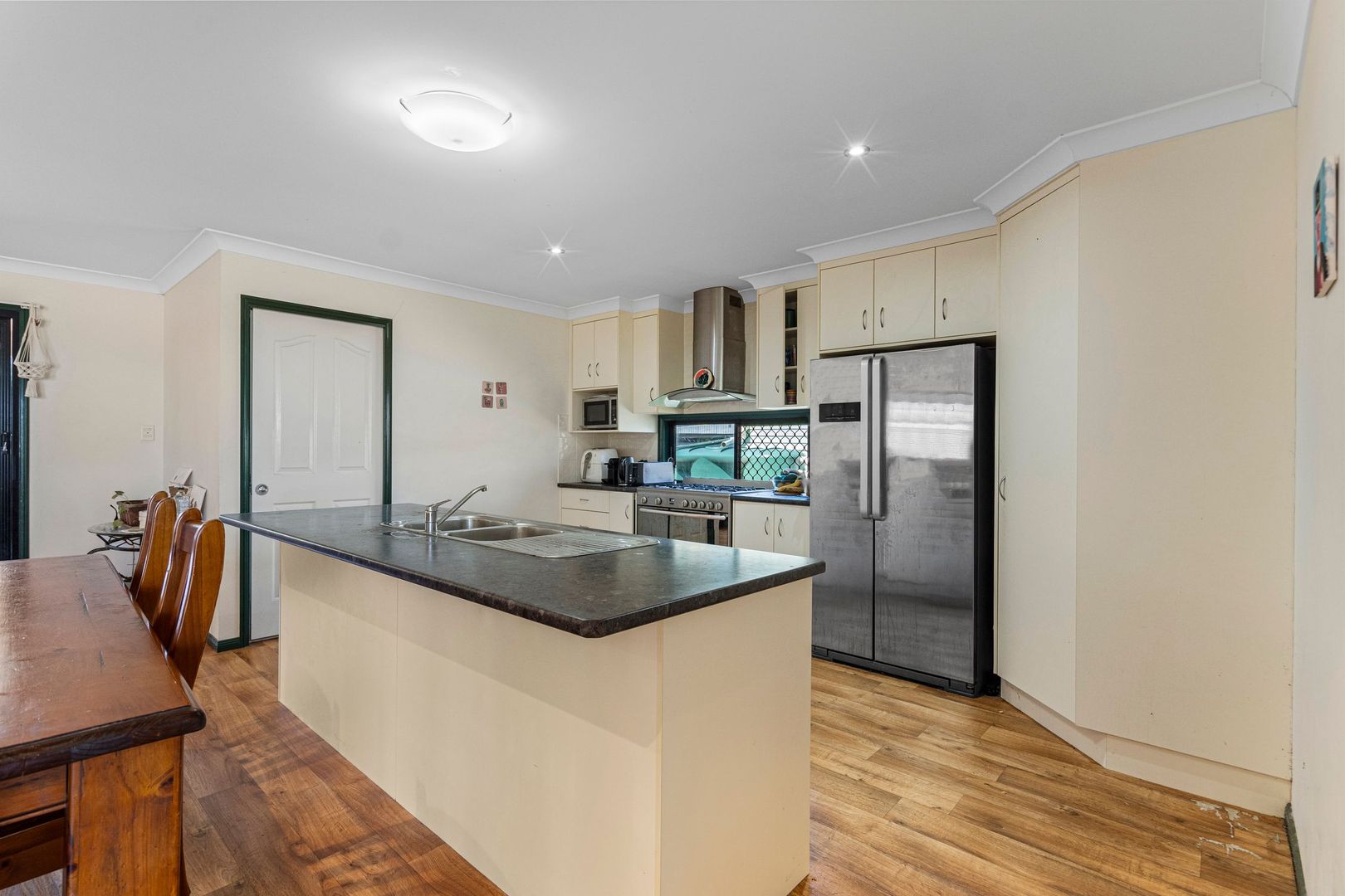 8 Palm Avenue, Forest Hill QLD 4342 | Domain
