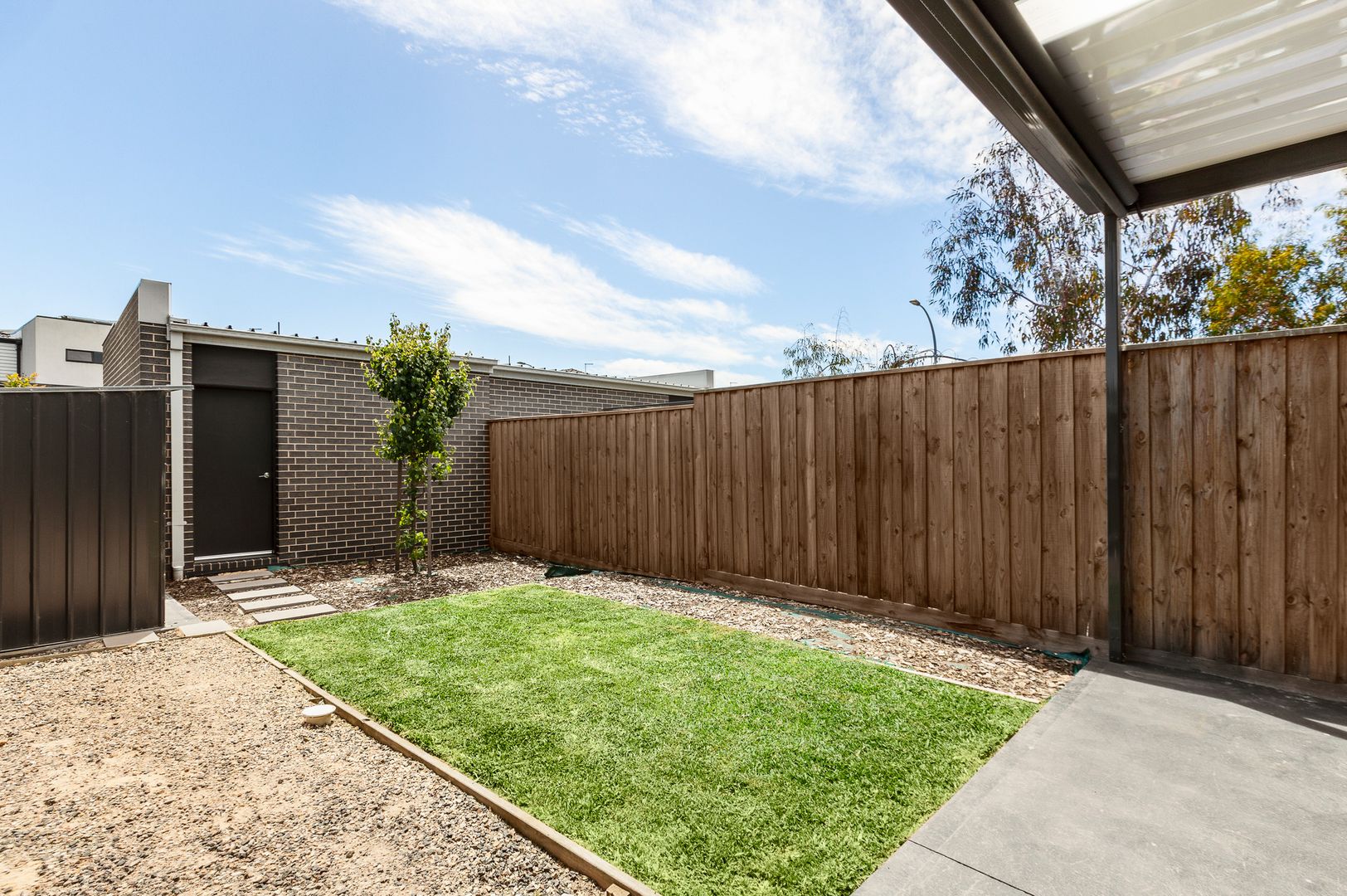 19 Tetova Way, Lalor VIC 3075 - Townhouse For Rent - $515 | Domain