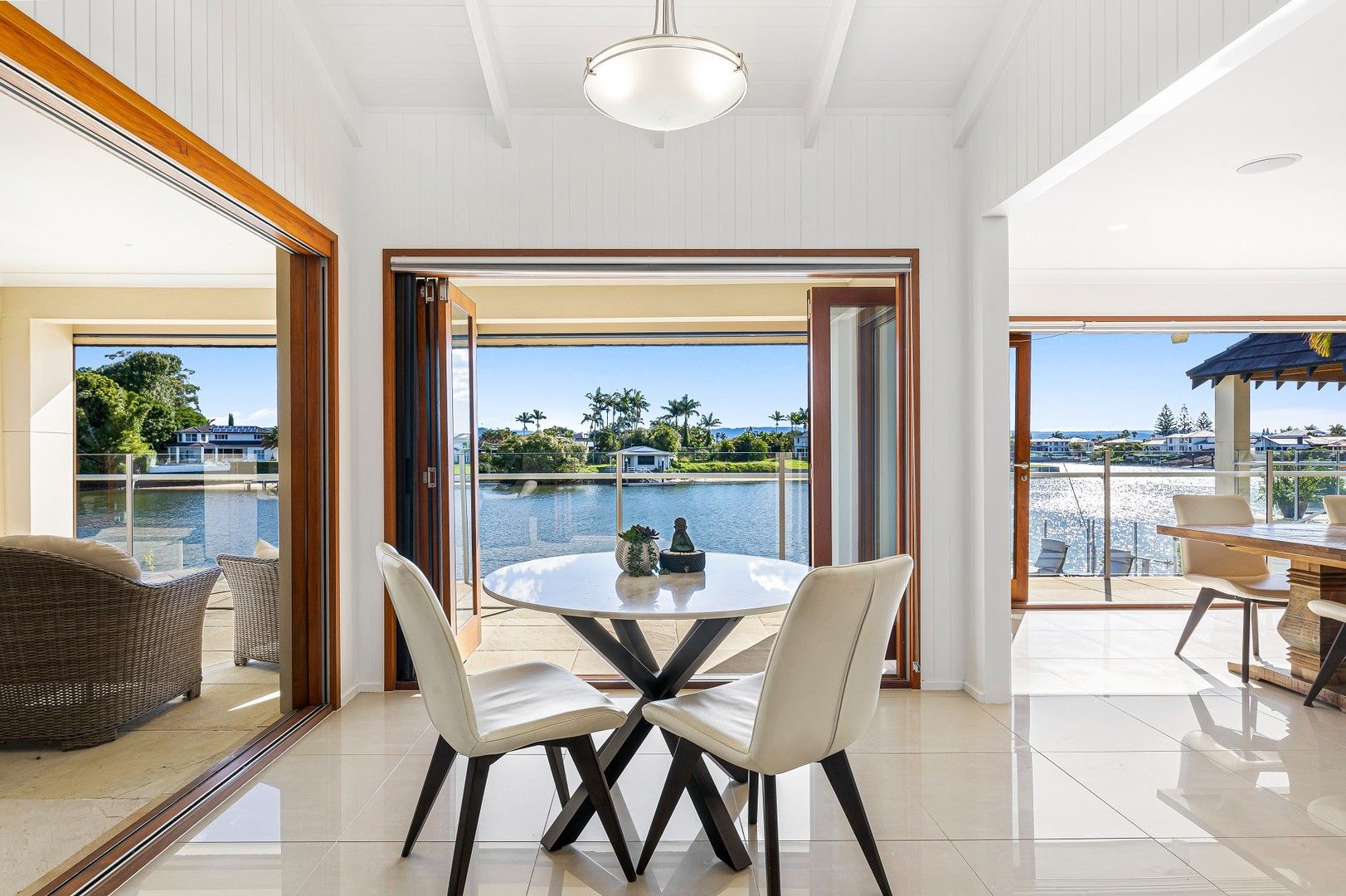 14 Kerry Court, Sorrento QLD 4217 - House For Rent | Domain