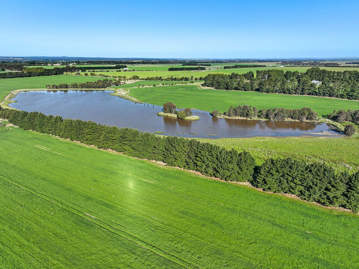 210 Meredith- Mt Mercer Road, Meredith VIC 3333 - House for Sale