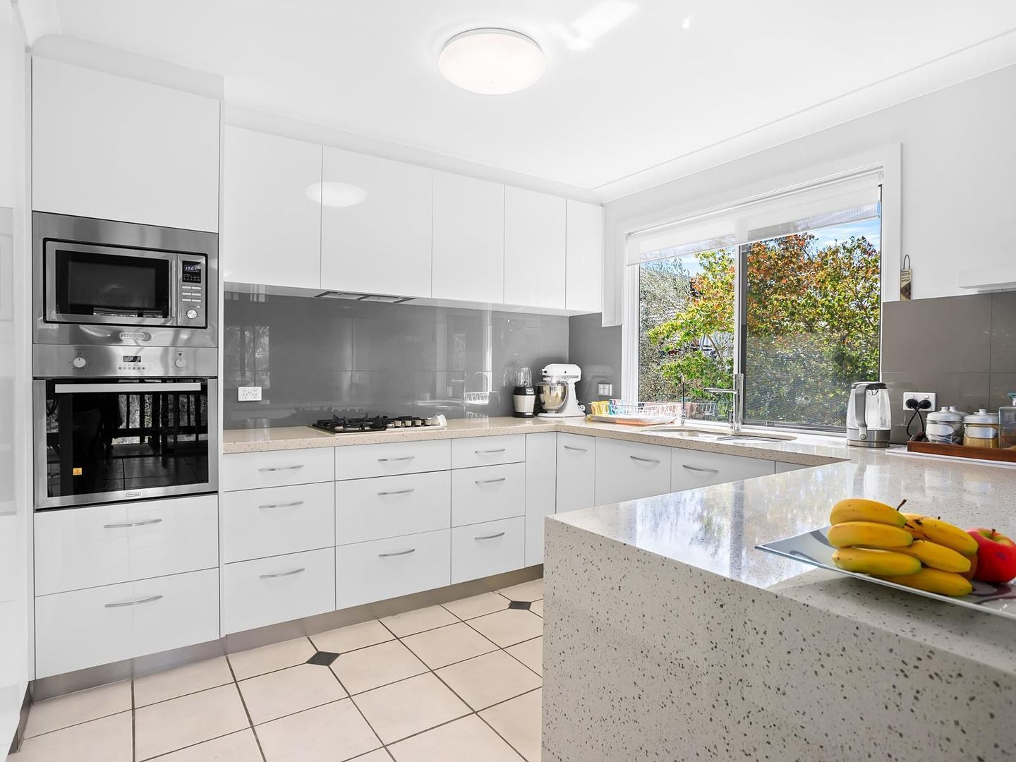 1/29 Kerr Avenue, Southport QLD 4215 - House For Rent | Domain
