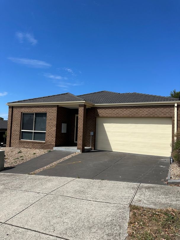 15 Altitude Drive, Doreen VIC 3754 - House For Rent | Domain