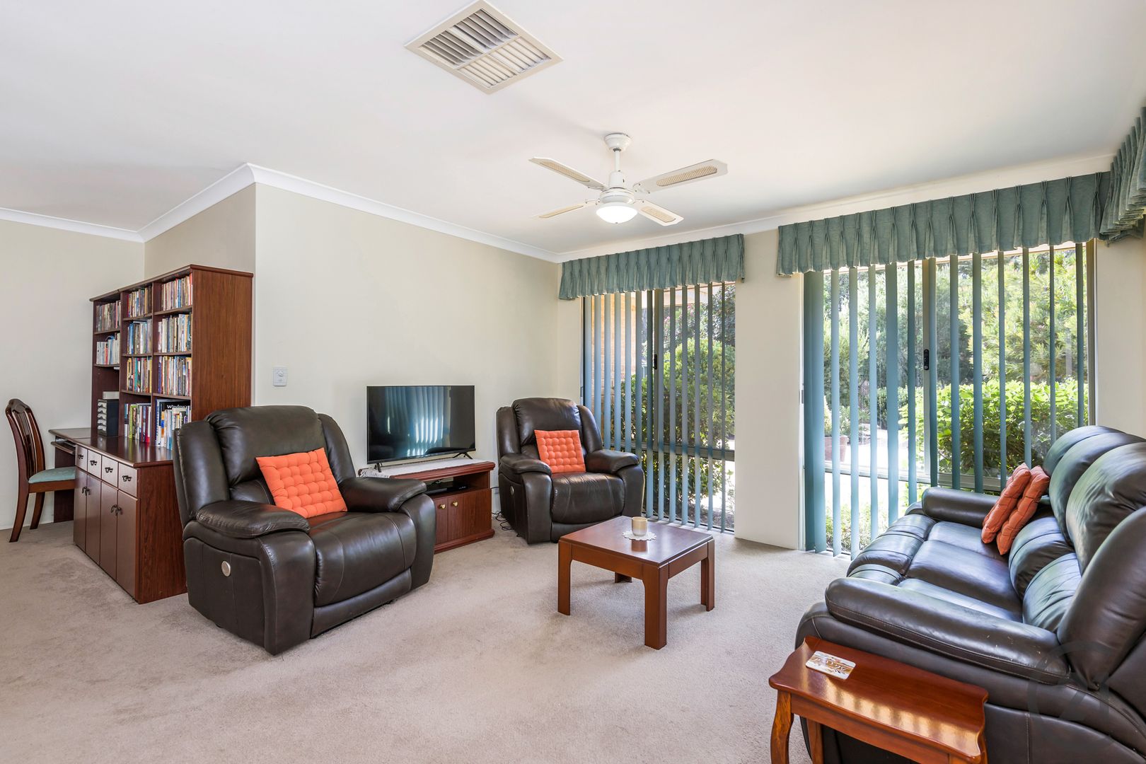 10 Carnegie Place, Greenfields WA 6210 - House For Rent | Domain