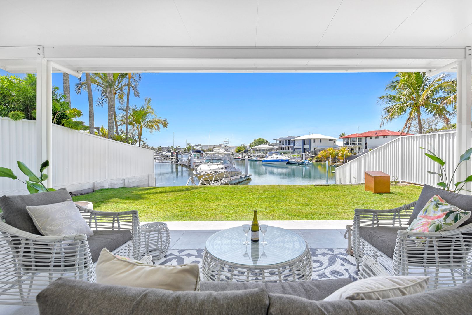 61 Abalone Avenue, Paradise Point | Property History & Address Research ...
