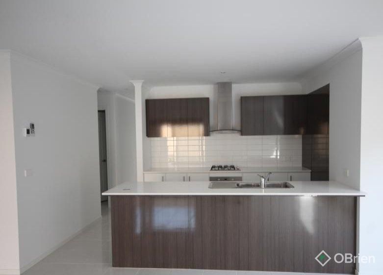 25 Leyland Drive, Narre Warren South VIC 3805 - House For Rent | Domain