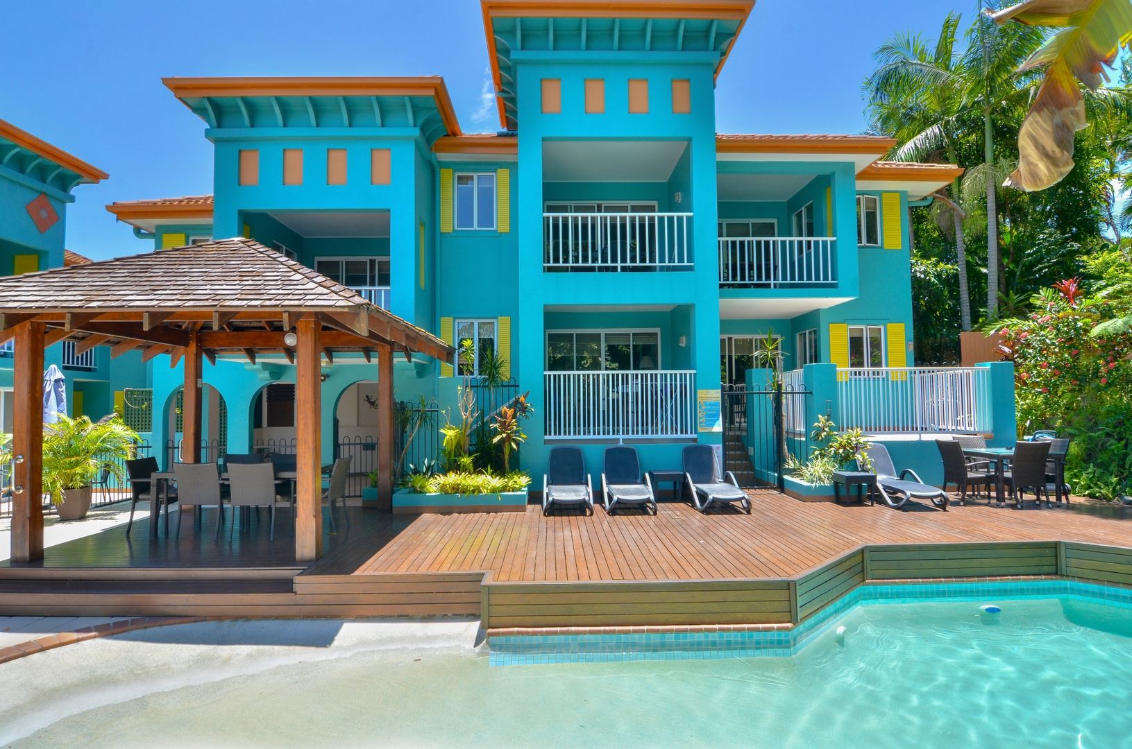 34 Macrossan Street, Port Douglas | Property History & Address Research ...