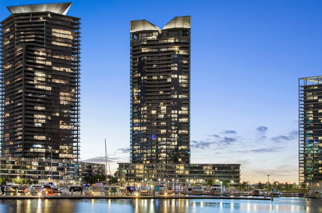 3303/100 Lorimer Street, Docklands VIC 3008 | Domain
