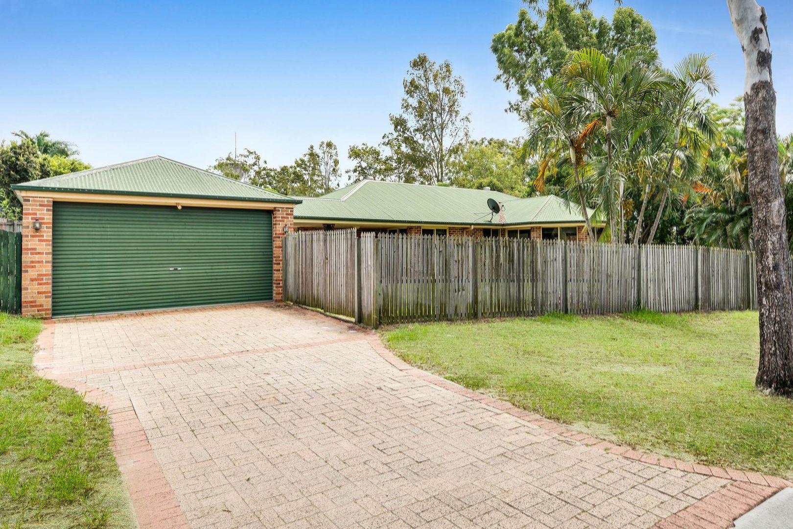 2 Solander Circuit, Forest Lake QLD 4078 - House For Rent | Domain