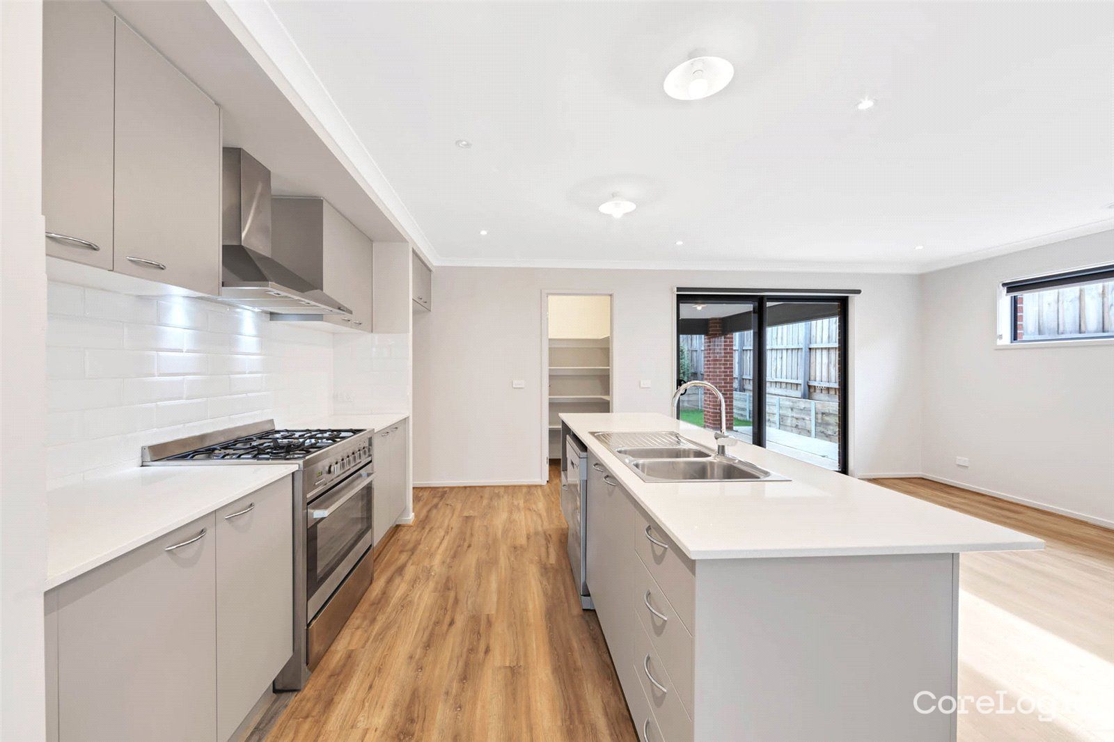 8 Horning Street, Doreen VIC 3754 - House For Rent | Domain
