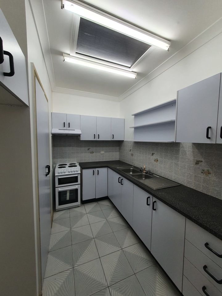 2/27 Bridge Street, Coniston NSW 2500 - Apartment For Rent | Domain