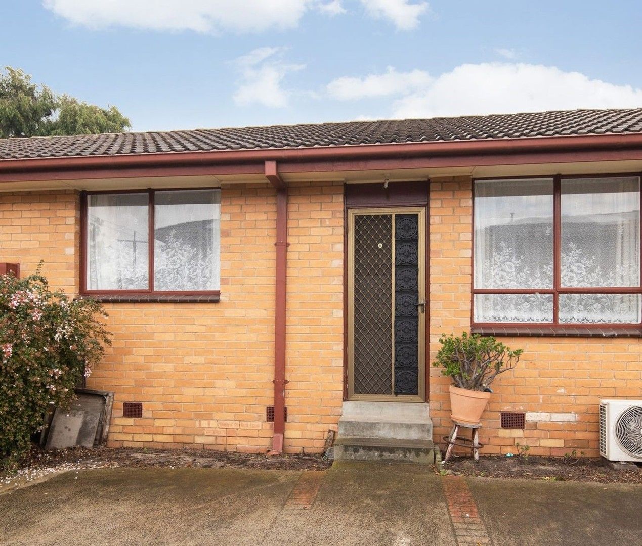 2/73 Regent Avenue, Springvale VIC 3171 - Apartment For Rent | Domain