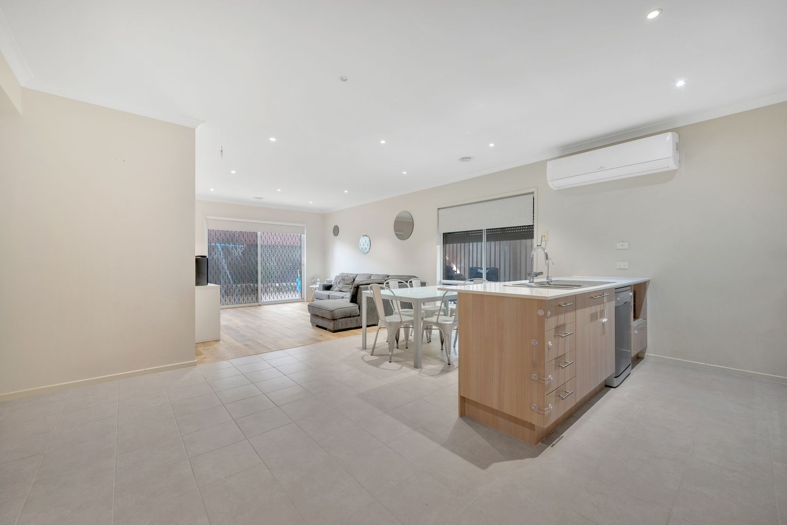 1 Fiona Rd, Melton South VIC 3338 - House For Rent | Domain