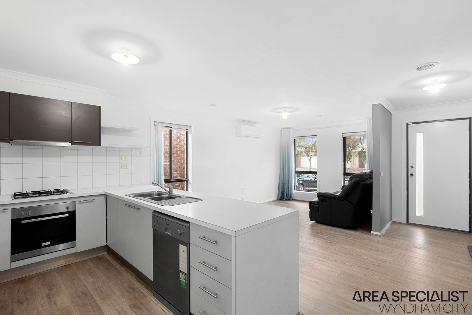 8 Vicky Court, Point Cook VIC 3030 | Domain