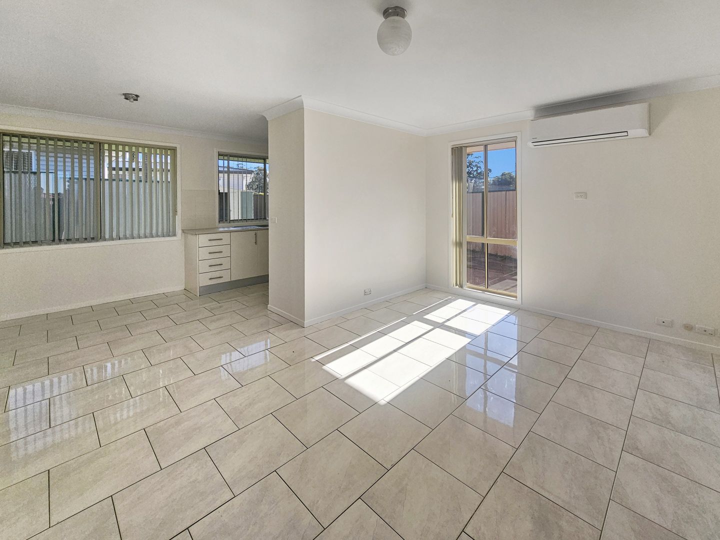 25 Dermont St, Hassall Grove NSW 2761 - House For Rent | Domain