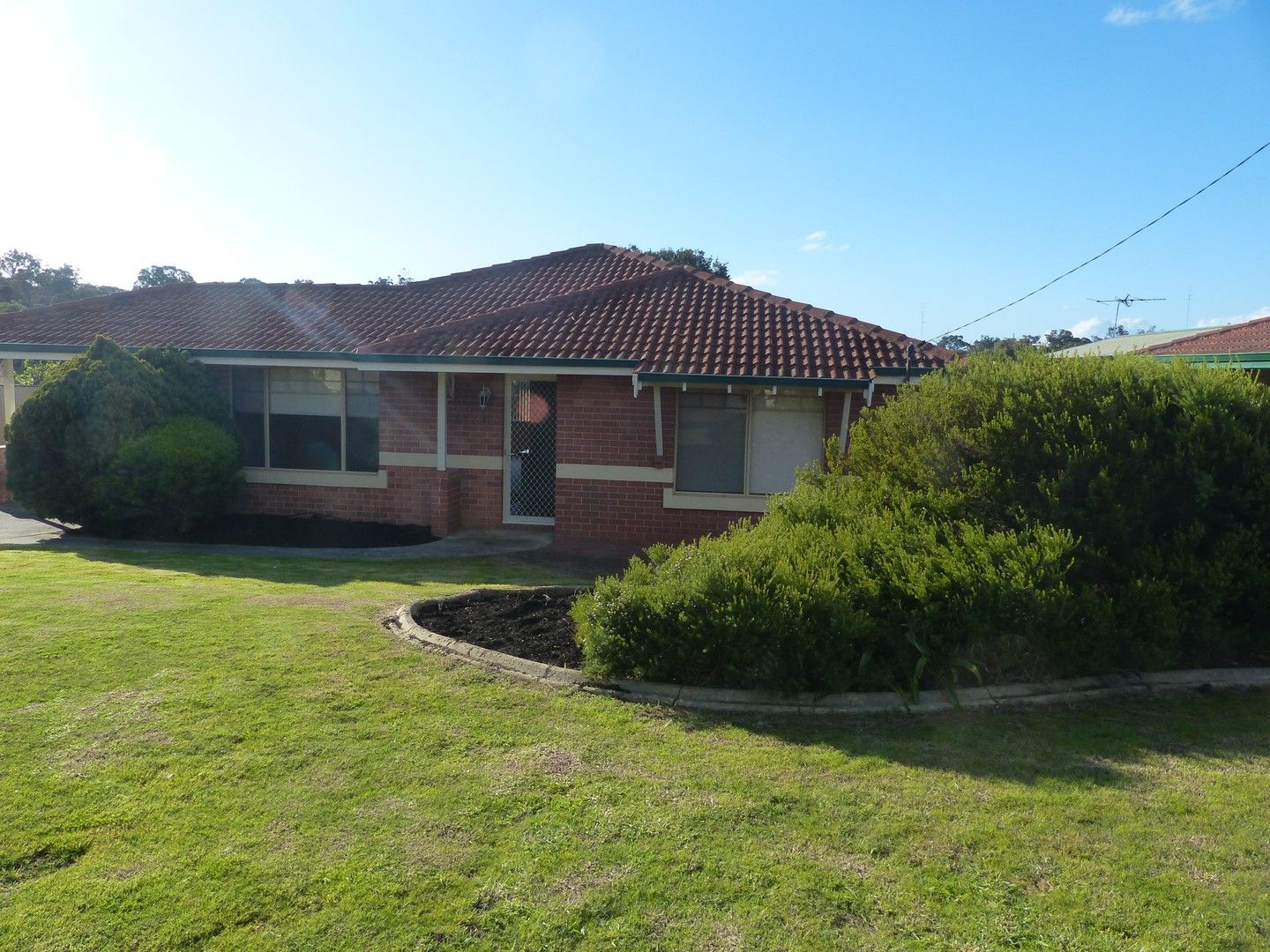 21 Wallaroo Way, Australind WA 6233 - House For Rent | Domain