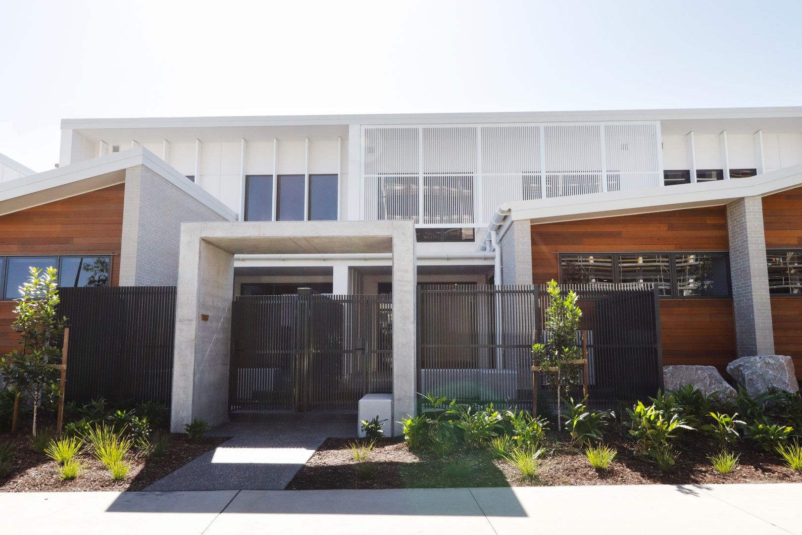 1006/18 Spitfire Banks Drive, Pelican Waters QLD 4551 - Townhouse For ...