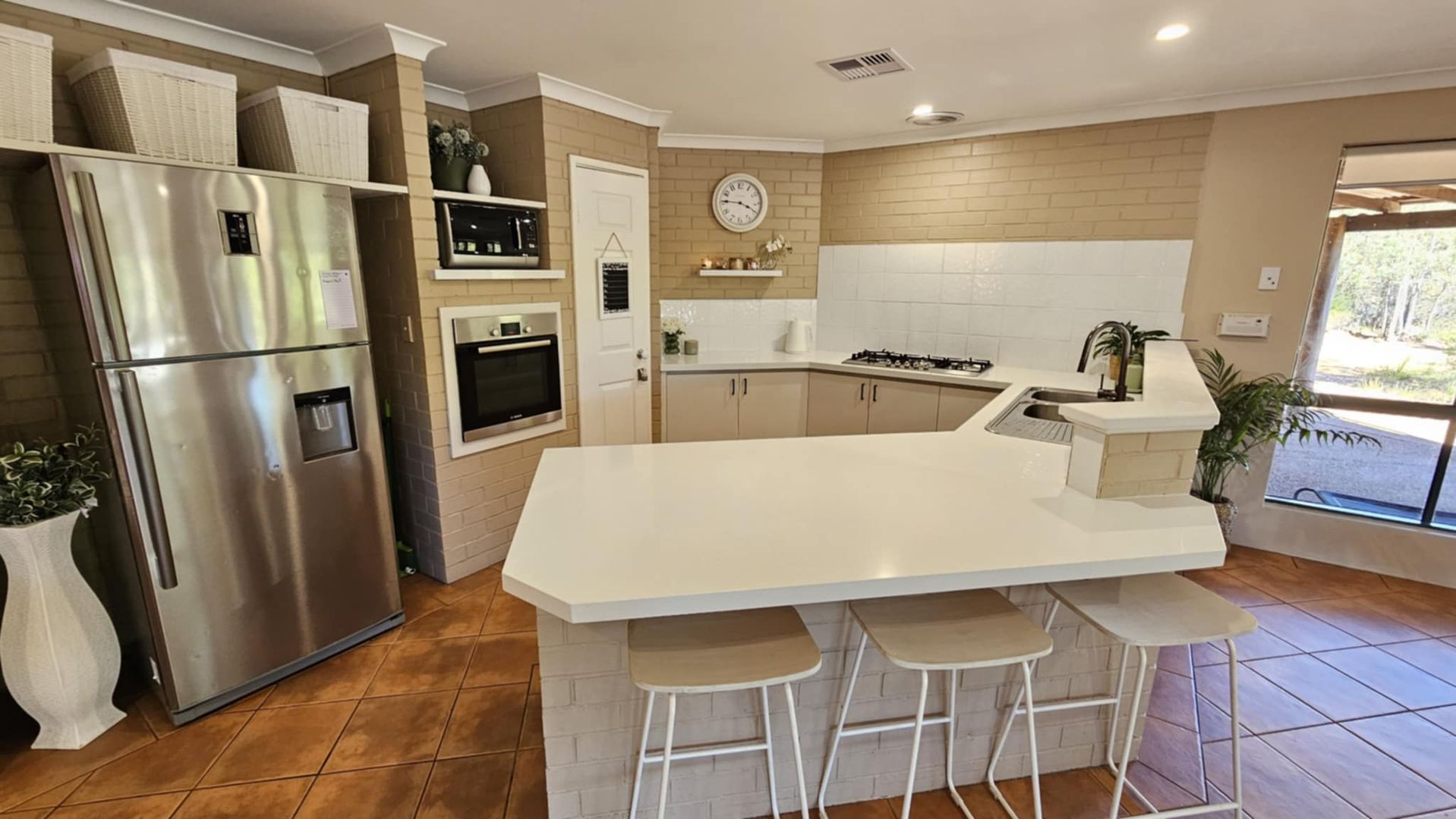 327 REDBROOK CIRCLE, Morangup WA 6083 | Domain