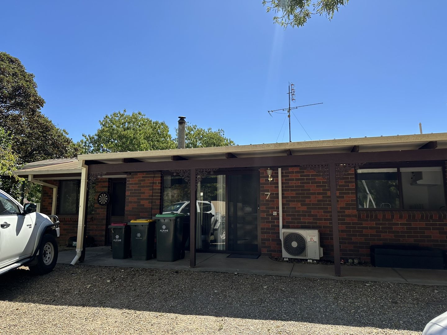 7/10 Gavan Street, Bright VIC 3741 - House For Rent - $490 | Domain