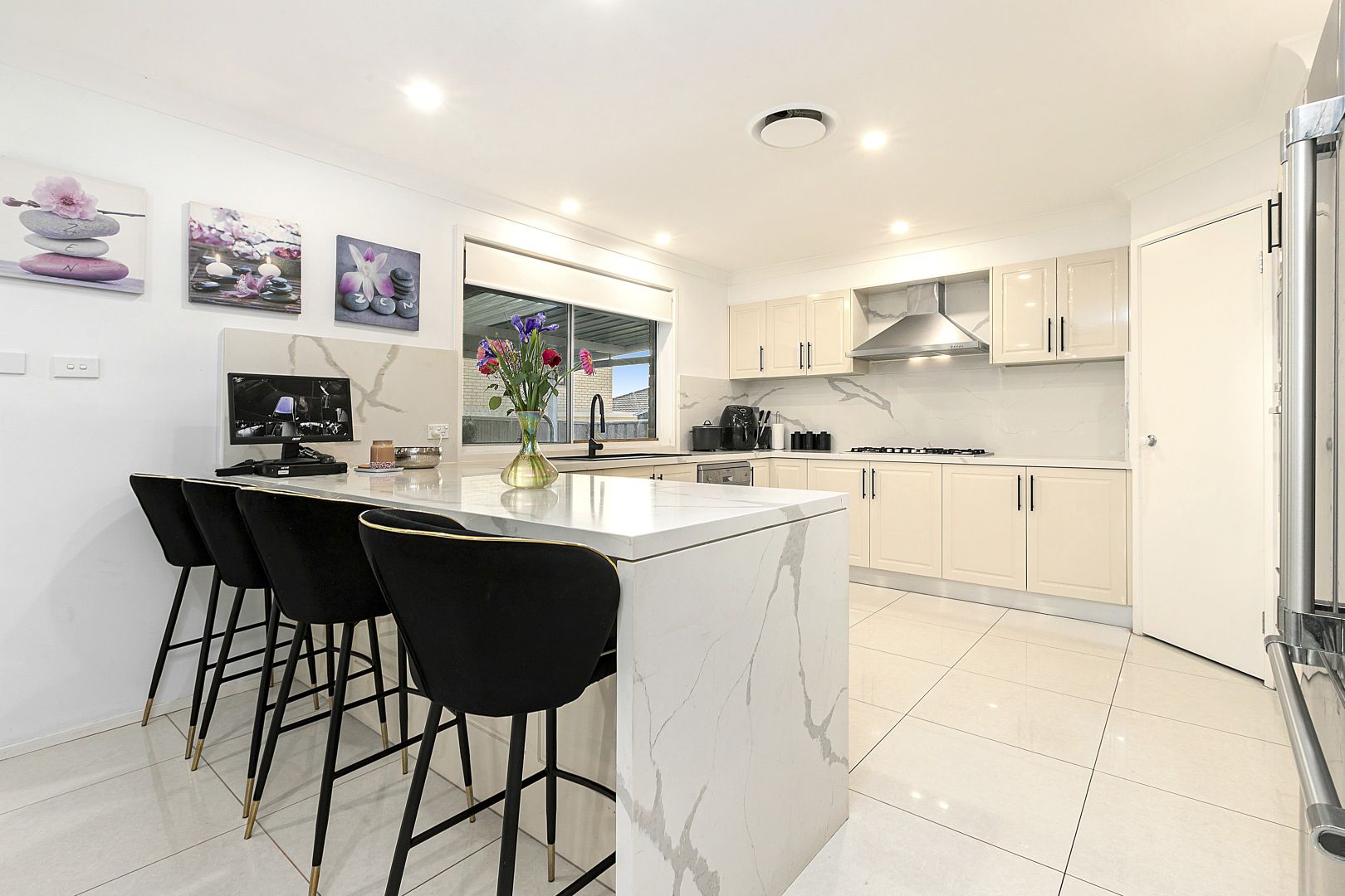 7 Weja Close, Prestons NSW 2170 - House For Rent | Domain