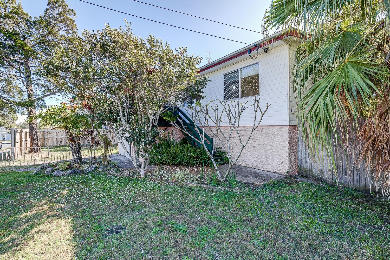 4 Maple Street, Kingston QLD 4114 - House For Rent | Domain