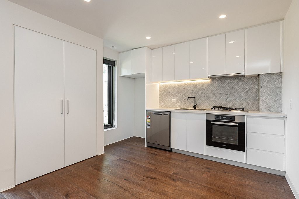 104-538-glen-huntly-road-elsternwick-vic-3185-apartment-for-rent