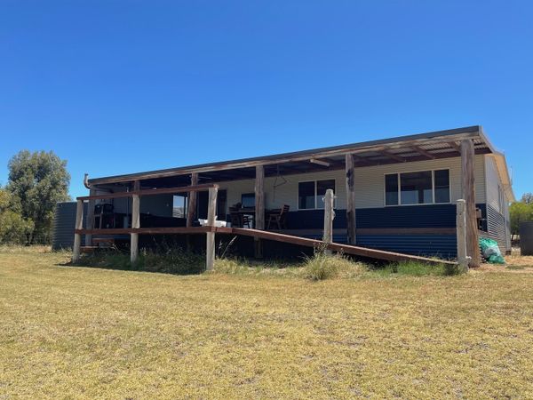 128 Springfield Drive, Springfield WA 6525 | Domain