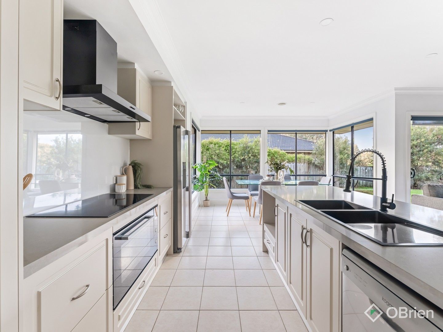 53 Niblick Circuit, Sandhurst VIC 3977 | Domain