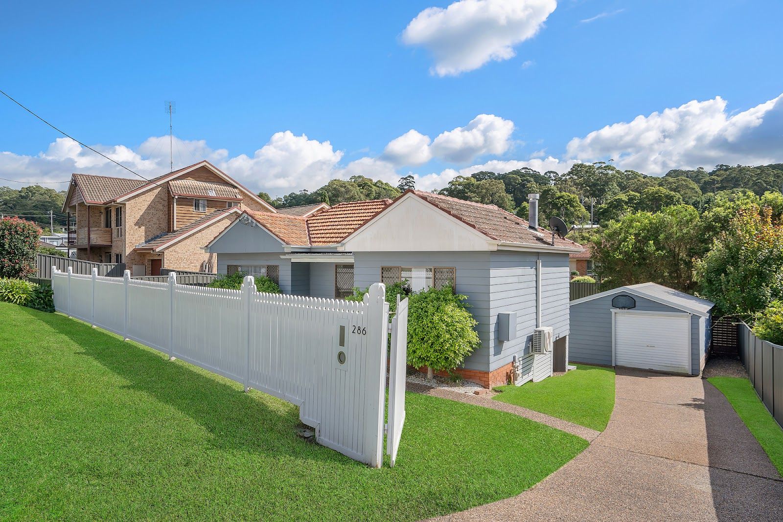 286 Park Avenue, Kotara NSW 2289 | Domain