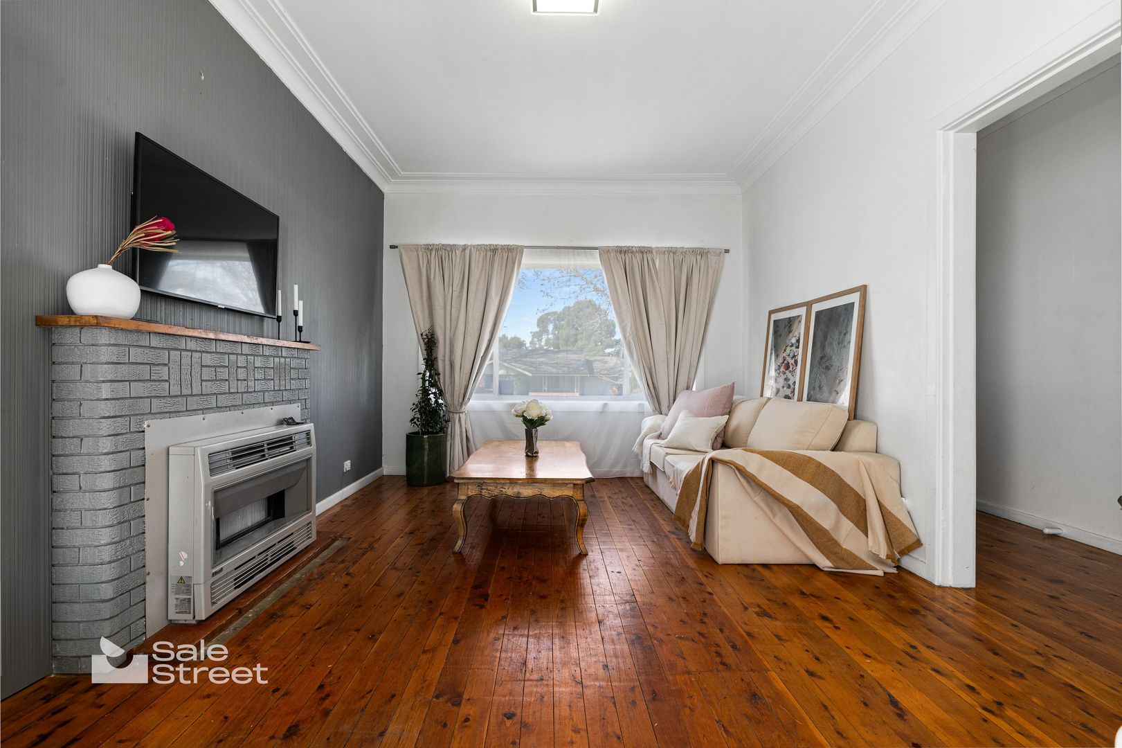 103 Anson St, Orange NSW 2800 - House For Rent | Domain