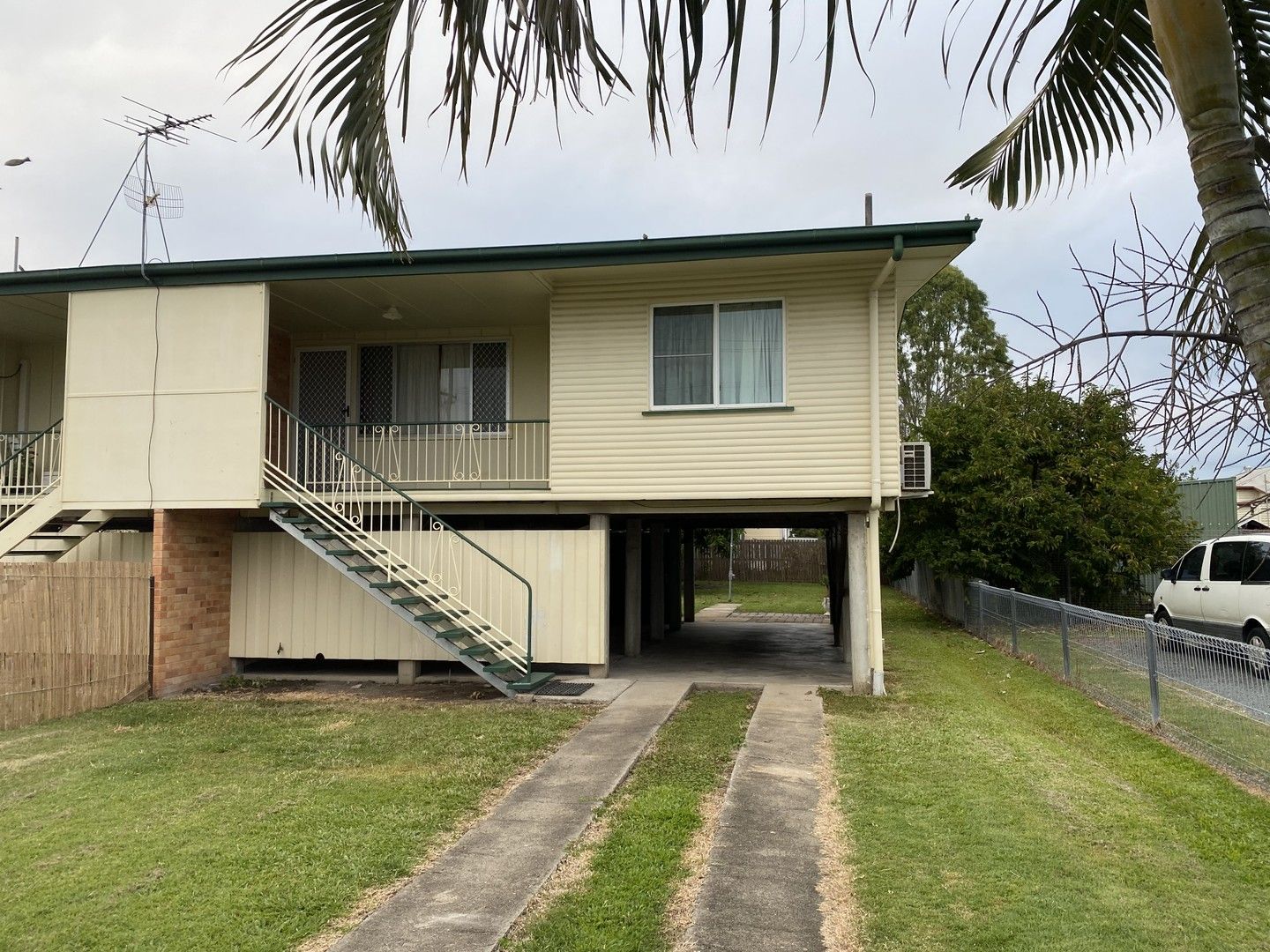2/71 Edward Street, South Mackay QLD 4740 - Apartment For Rent | Domain