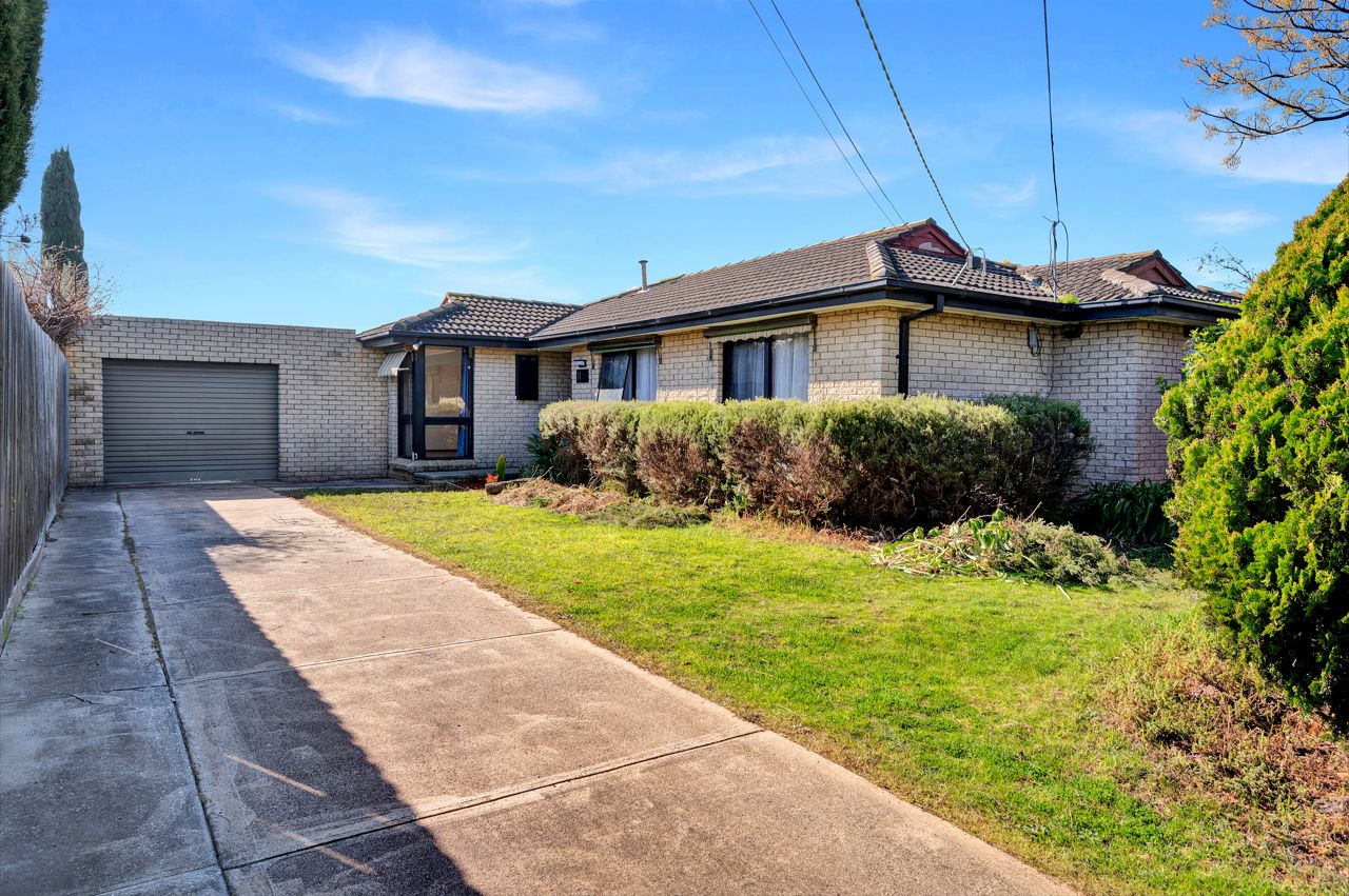11 Bellbridge Drive, Hoppers Crossing VIC 3029 - House For Rent - $450 ...