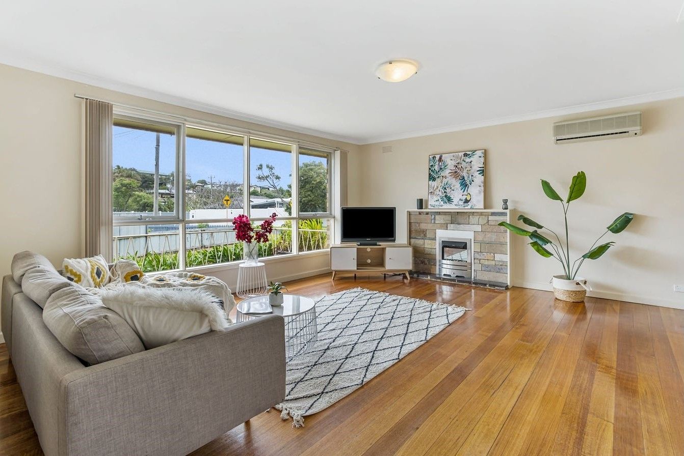 33 Sheila Street, Rye VIC 3941 - House For Rent | Domain