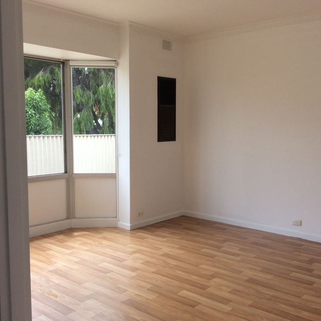 2/112 Esplanade, Semaphore SA 5019 | Domain