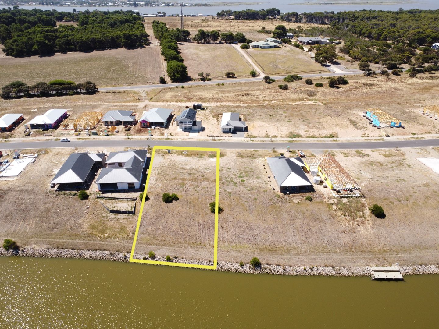 59 Victoria Parade, Hindmarsh Island SA 5214 | Domain