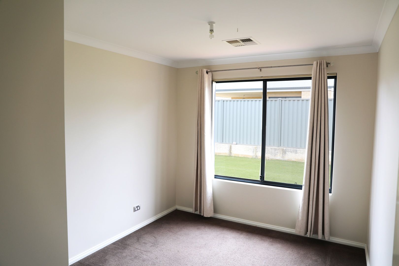 20 Daimpre Way, Byford WA 6122 - House For Rent - $625 | Domain