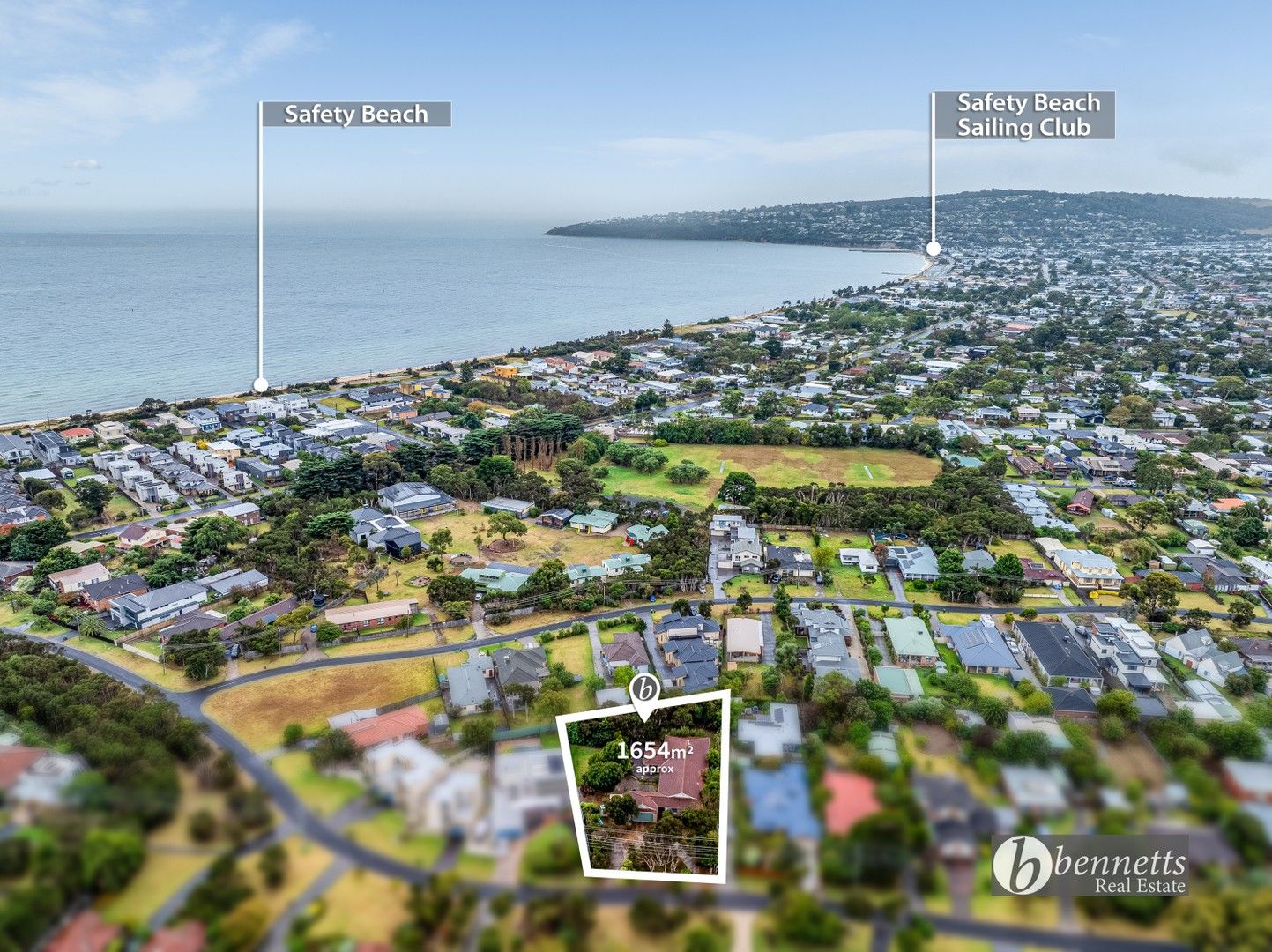 19 Woodlands Grove, Safety Beach VIC 3936 | Domain