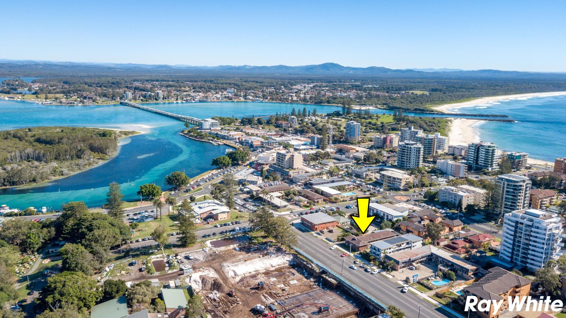 3/15 Lake Street, Forster NSW 2428 - Apartment For Rent - $420 | Domain