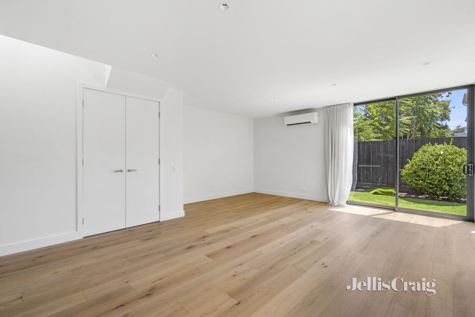 8a Russell St, Prahran VIC 3181 - House For Rent - $1,500 | Domain