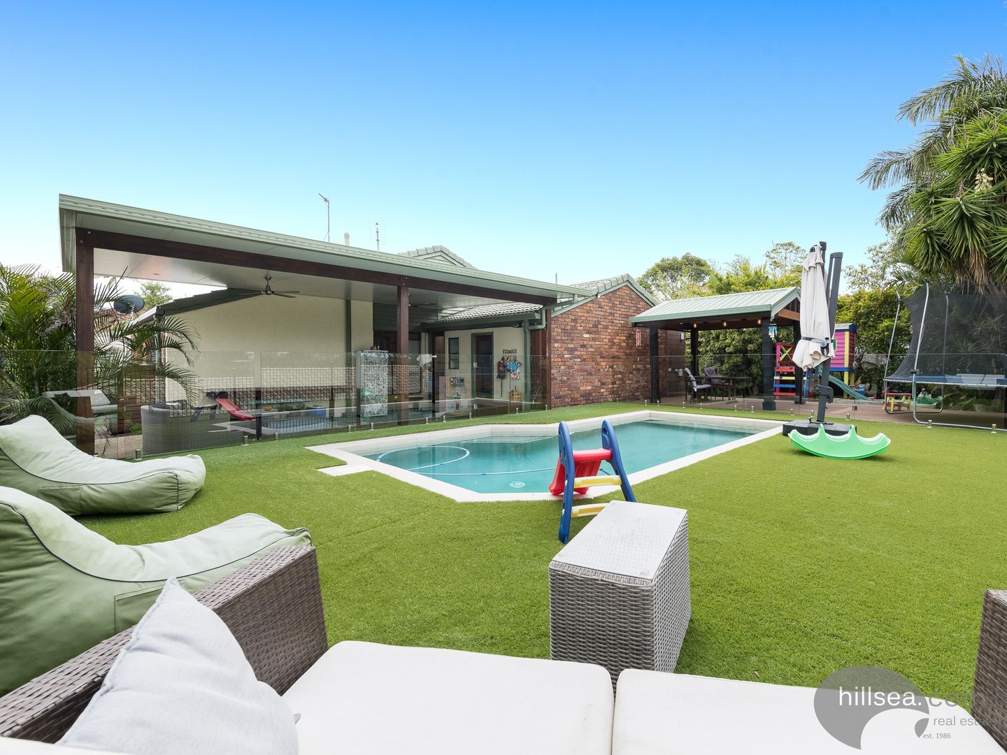 6 Ridgevale Drive, Helensvale | Property History & Address Research ...