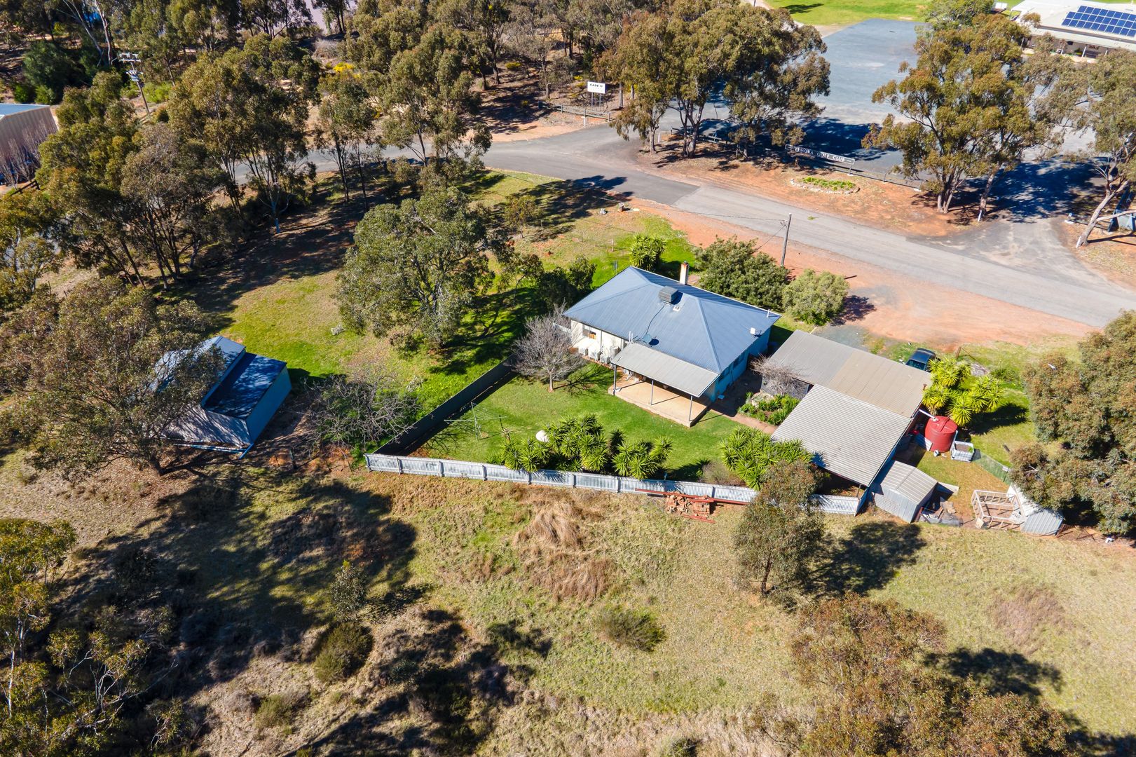83 Golf Club Road, Temora NSW 2666 | Domain