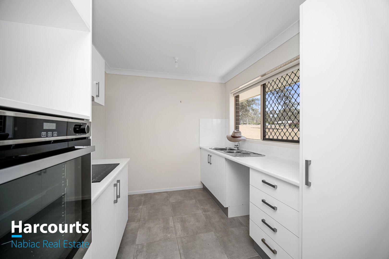 77 Warrina Circuit, Minimbah NSW 2312 | Domain