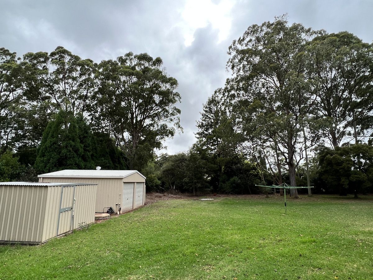 4 Rees Drive, Highfields QLD 4352 - House For Rent | Domain