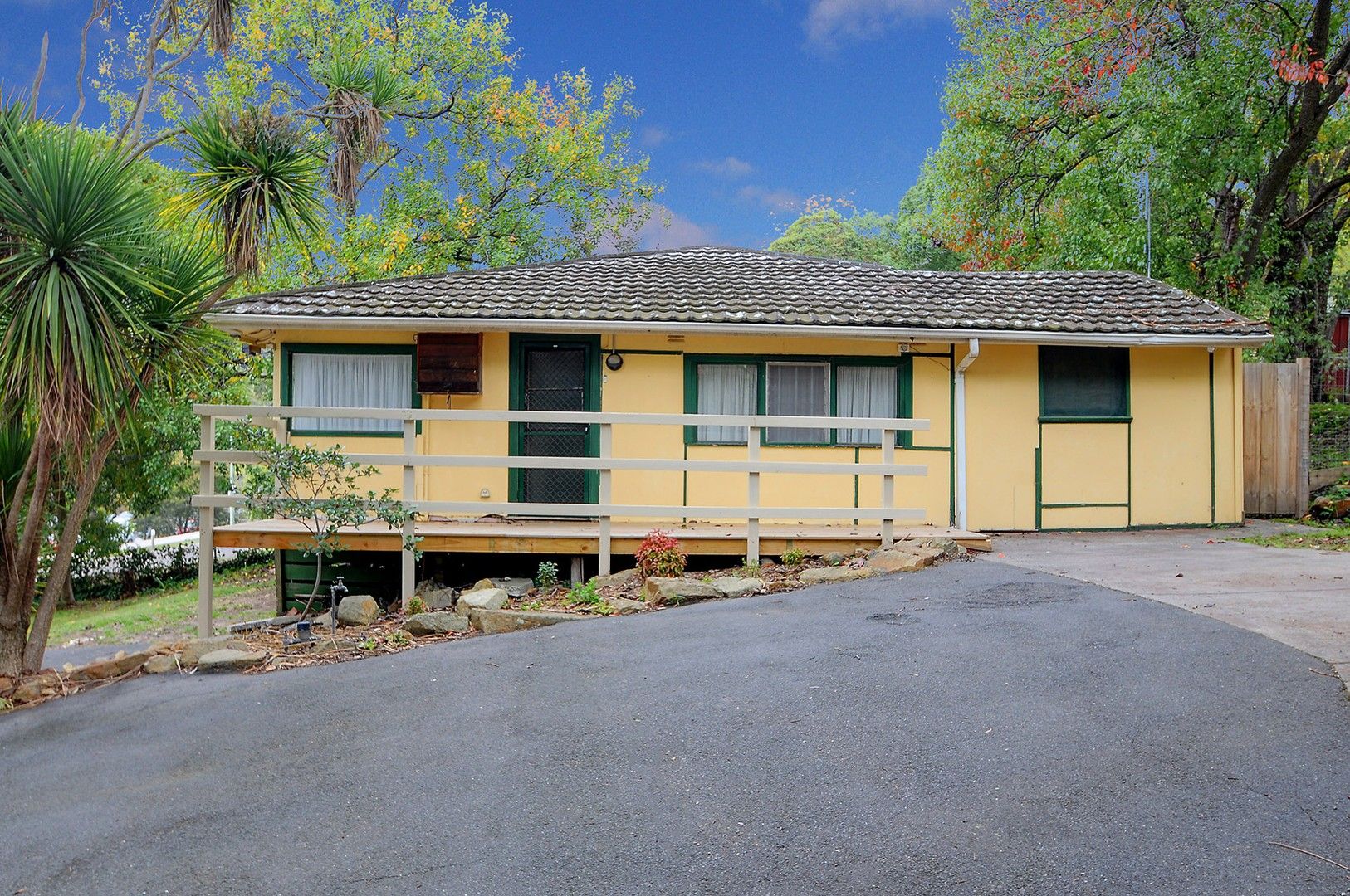 30b Albert Street, Upper Ferntree Gully | Property History & Address ...